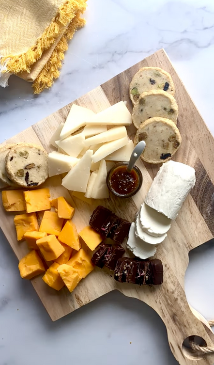 Curdbox - Monthly cheese and pairings subscription box